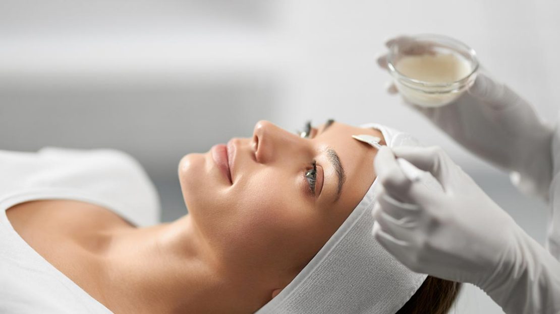 Tratamento de Rosto Mini-Facial - Farmácias Alfafoz